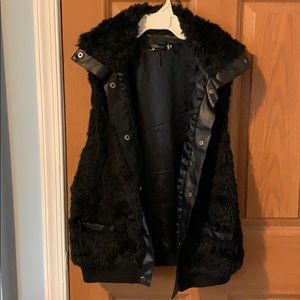 Bacci | Jackets & Coats | Bacci Faux Fur Vest | Poshmark